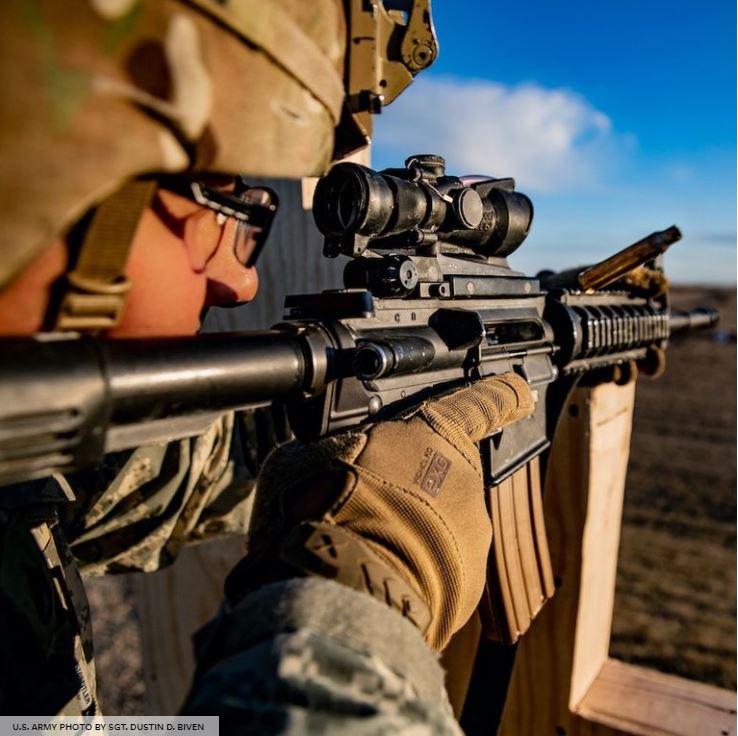 The U.S. Army Is Testing a 'Guaranteed Hit' Smart Scope For Its Rifles ...